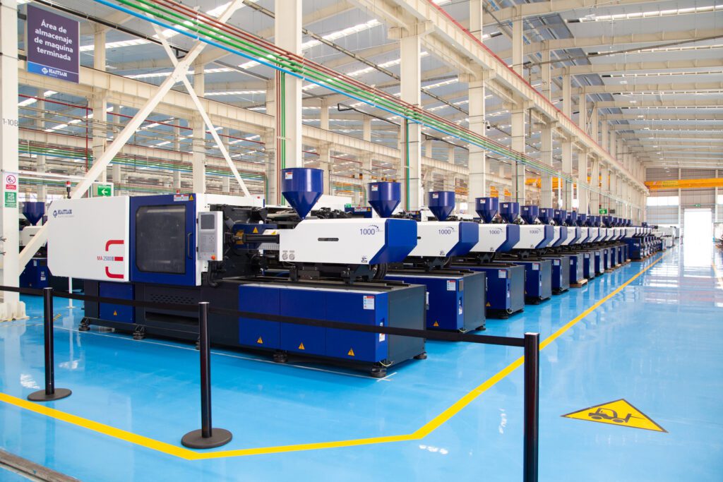 Haitian inaugura la primera y única planta de inyectoras para plásticos de México